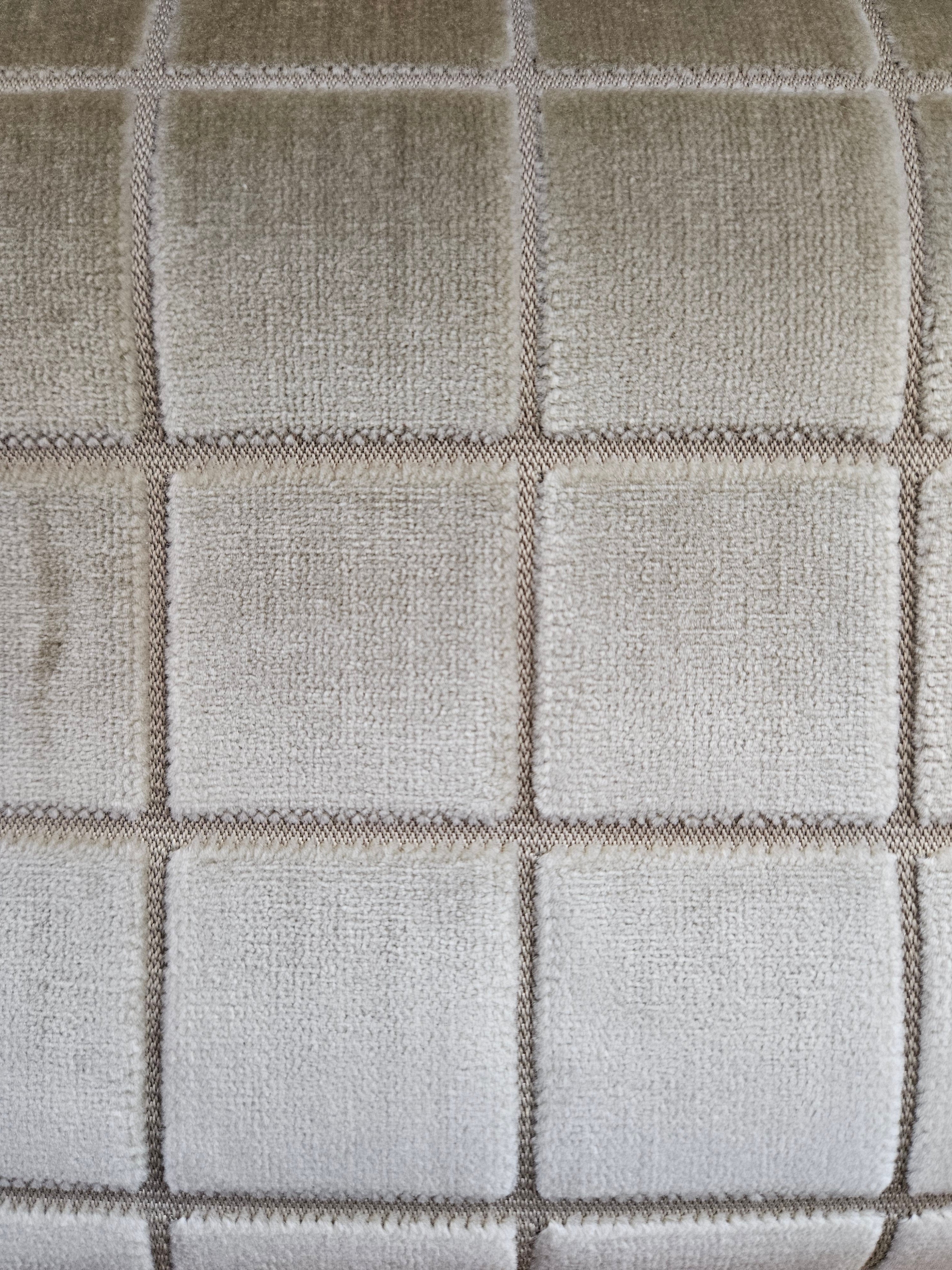 16019 True Grid Color Sesam – Fabric Factory