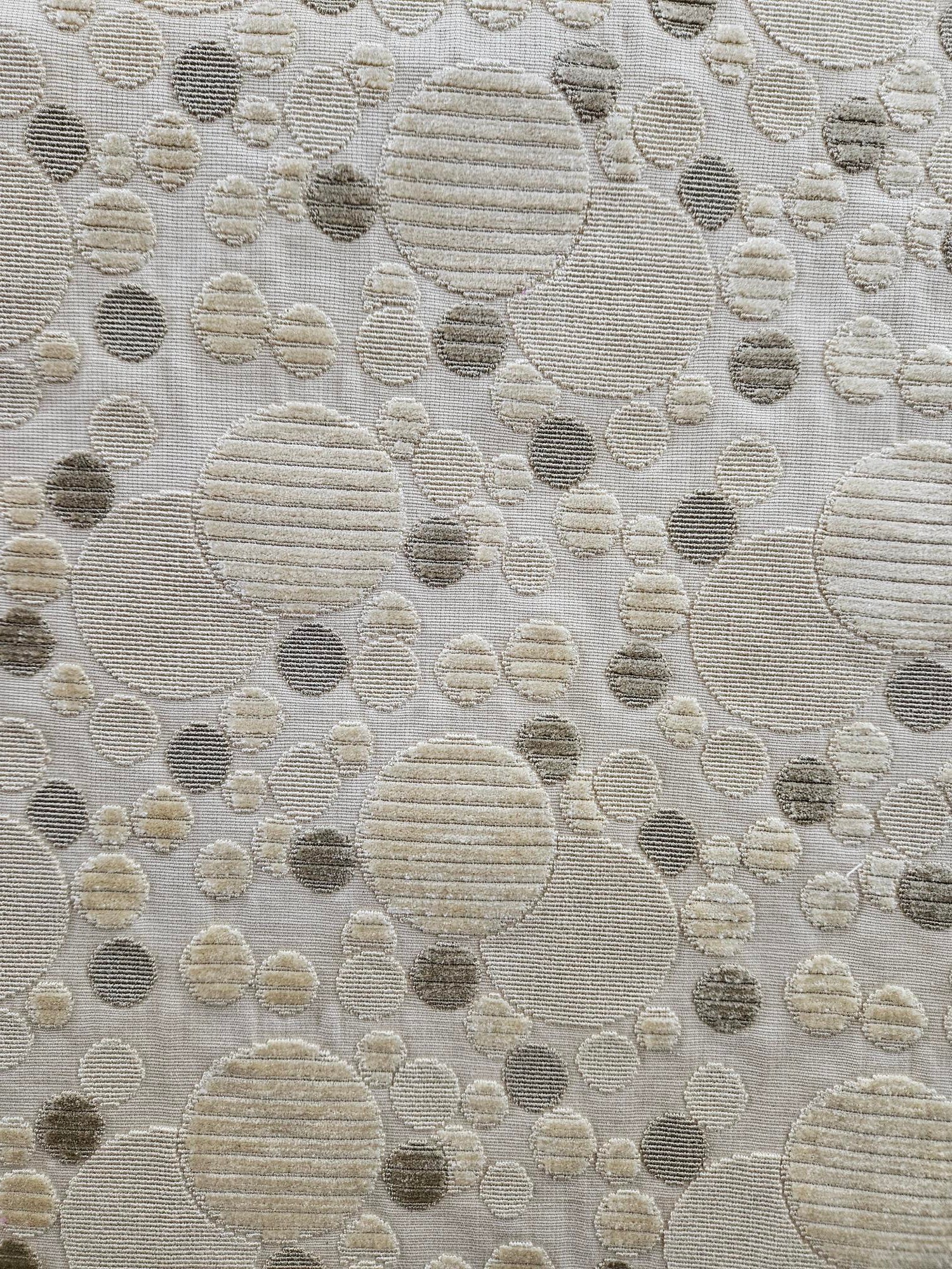 15359 Beige Bubbles – Fabric Factory